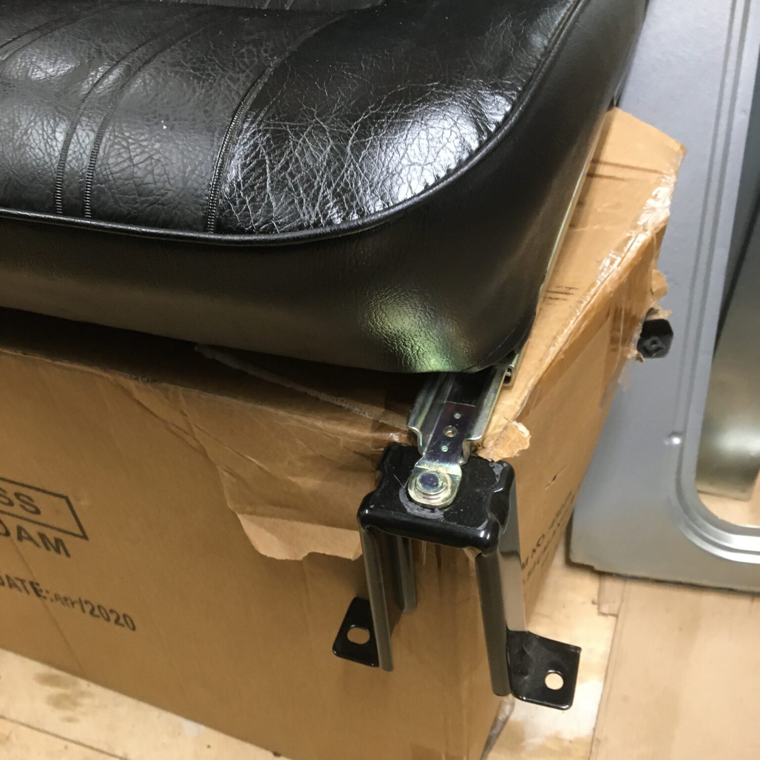 Suzuki LJ 80 Chairs, original seats , in mind condition. - Suzuki Lj80