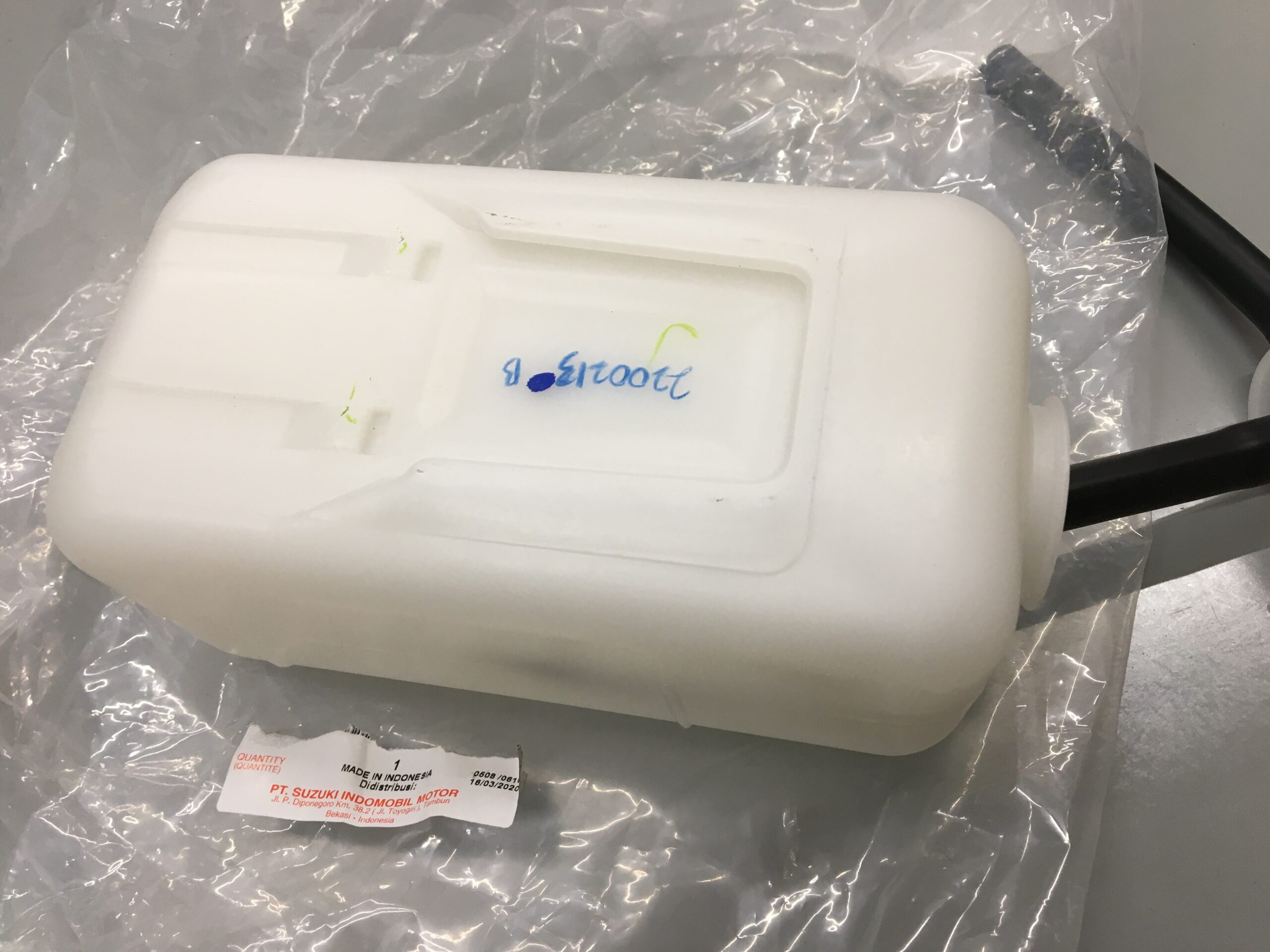 Suzuki LJ 80 OEM parts nr 17931-72000 Tank water radiator reservoir new ...